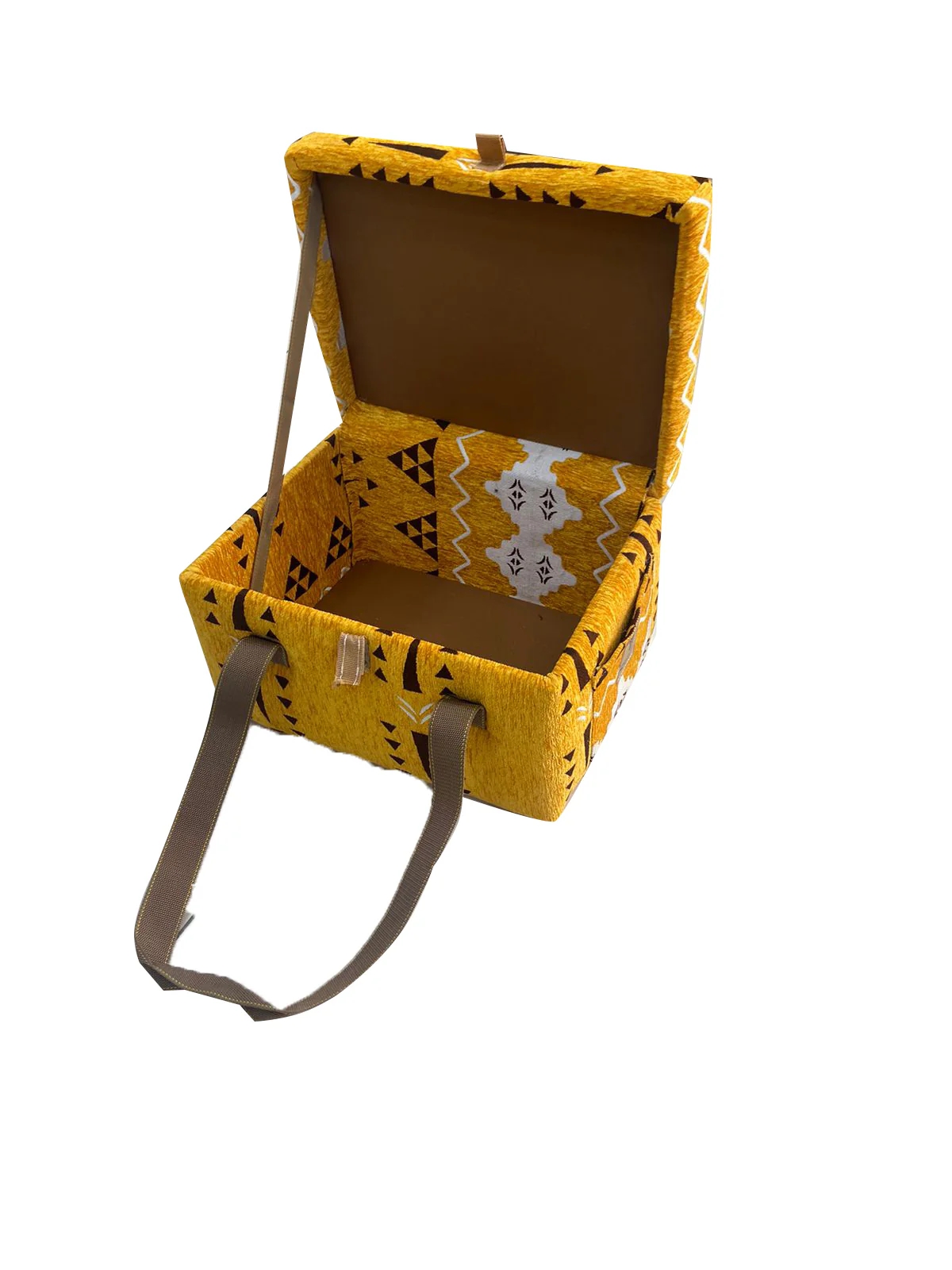 Order Al Hor Marki and Al-Jazeera bag with Najdi pattern in yellow ...