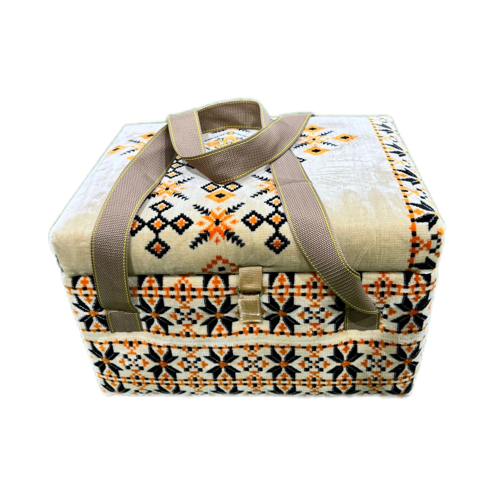 Order Al Hor Murka and Bag of Al Jazeera, Al Bashayer Pattern, Orange ...